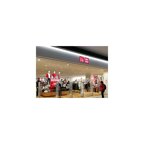 UNIQLO fully introduced RFID tags to analyze consumers' behavior