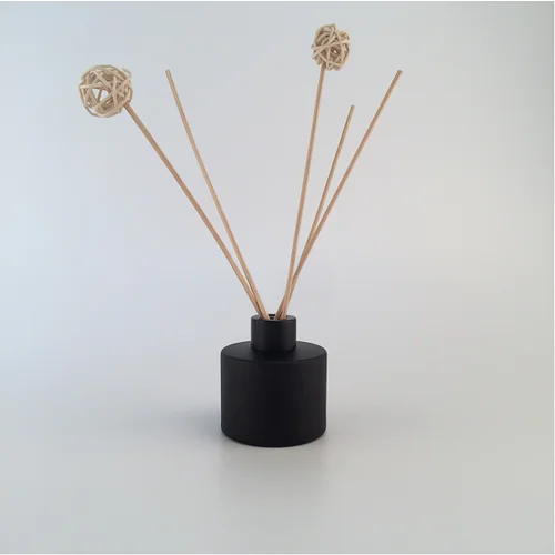 Customized 100ml 120ml Glass Room Diffuser Bottles